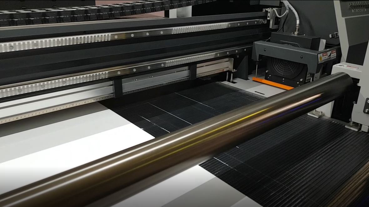 Широкоформатный принтер PLATINUM Q2/Q2XL HYBRID